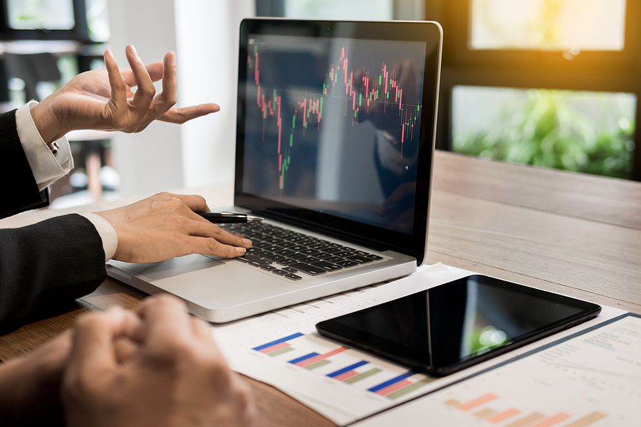 Job Growth Continues to Moderate as Employment Trends Index Declines